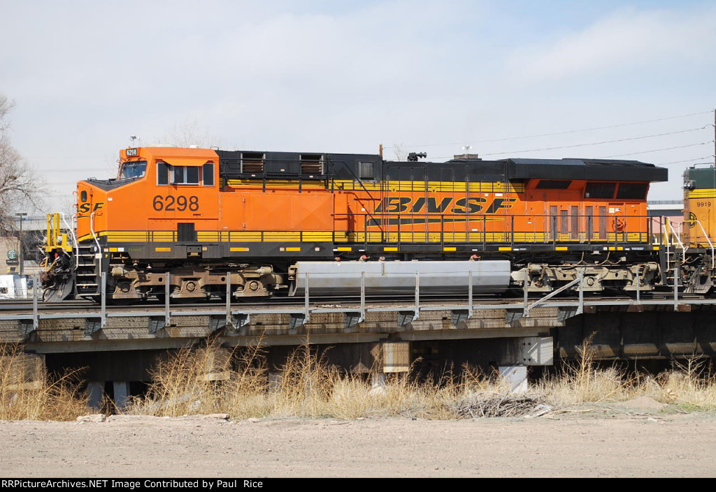 BNSF 6298